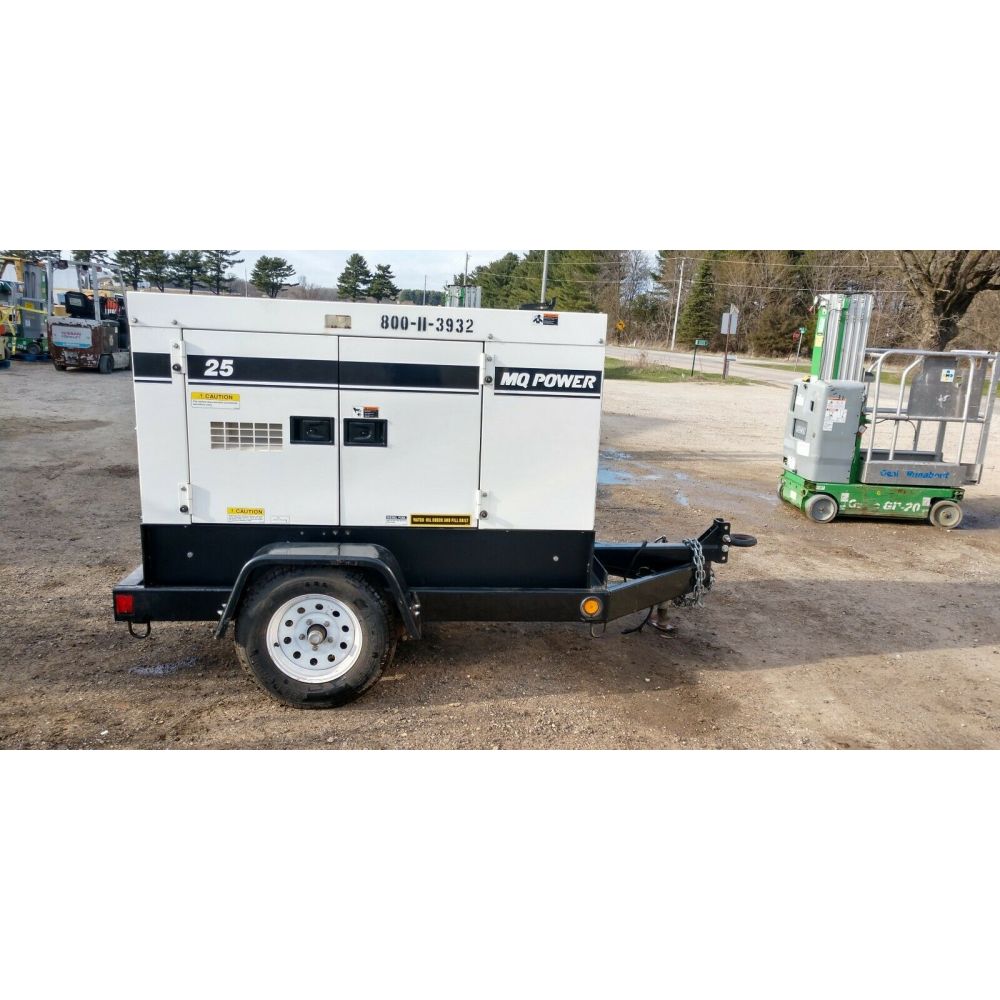 125 kW towable diesel generator with heavy-duty trailer mount ...